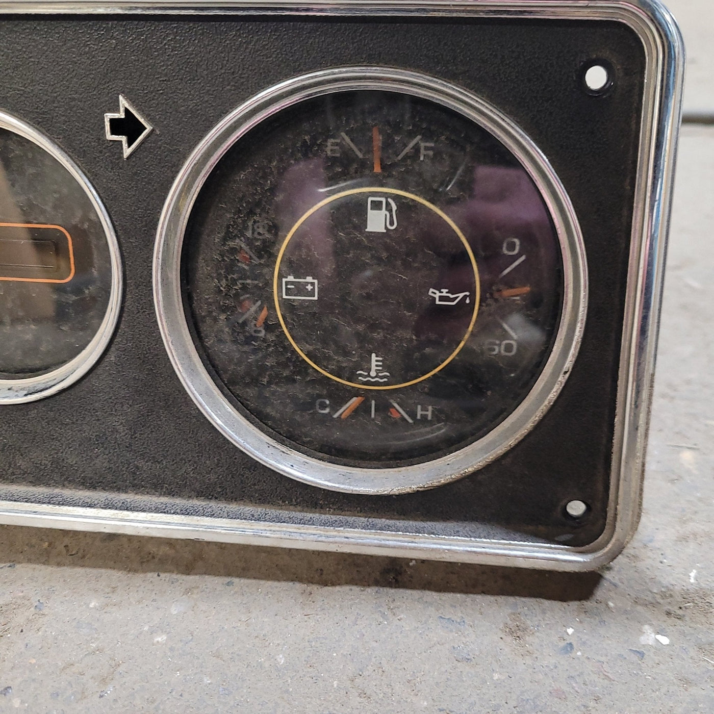 Used Pace Arrow Instrument Cluster Panel — RV Part Shop US