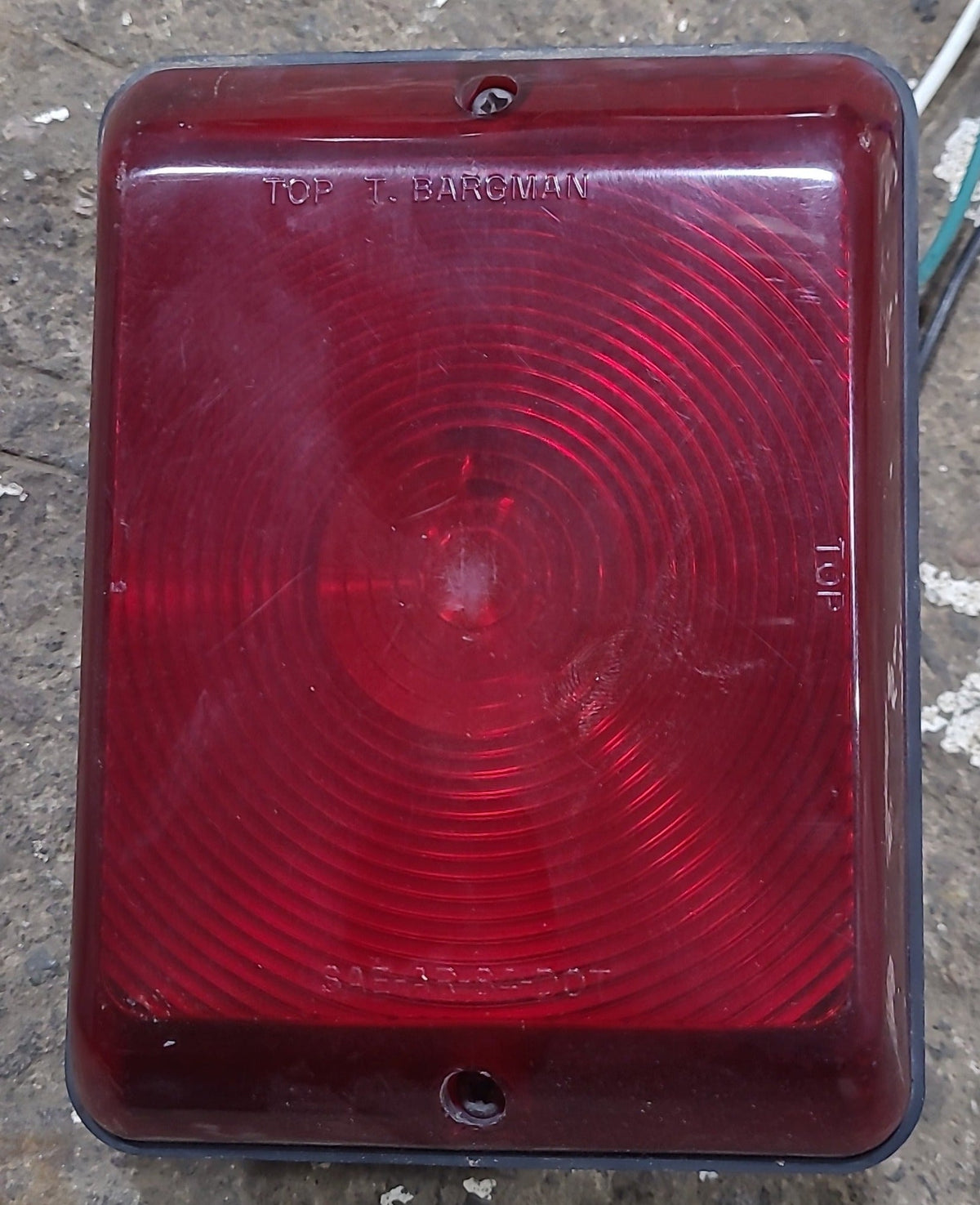 Used RV Tail Light Replacement Assembly - Red — RV Part Shop US